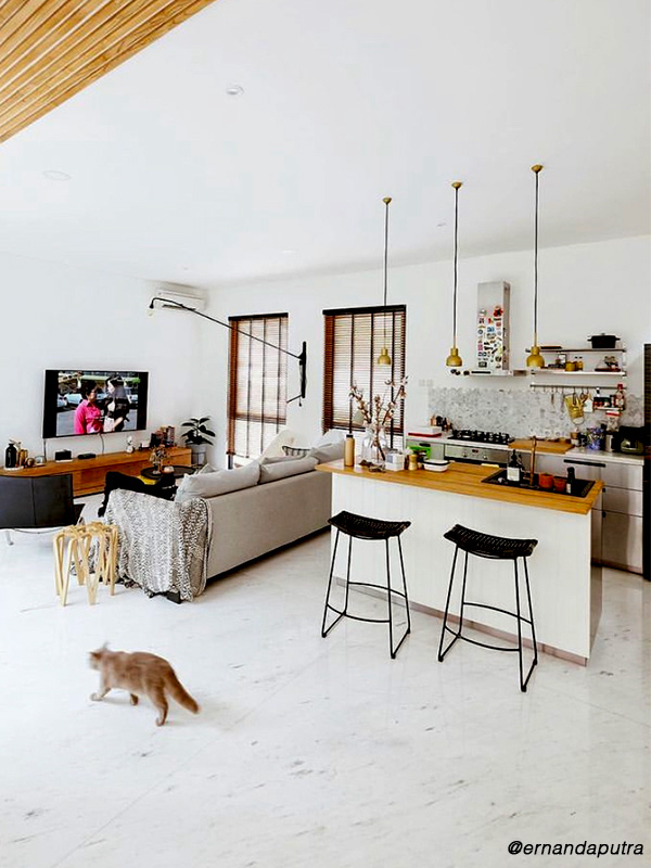 NAGAREY Furniture & Home Decor